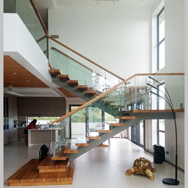 Dendron PH – Wood Flooring – Doors – Stair Steps
